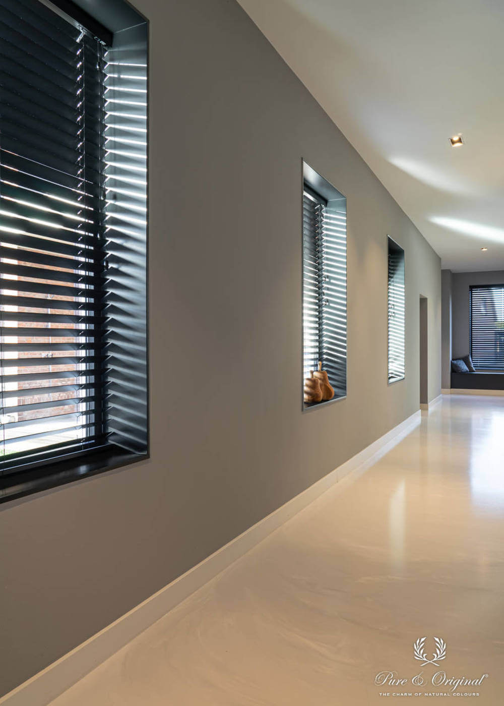 Pure & Original Warm Grey - Paint-Pure.nl